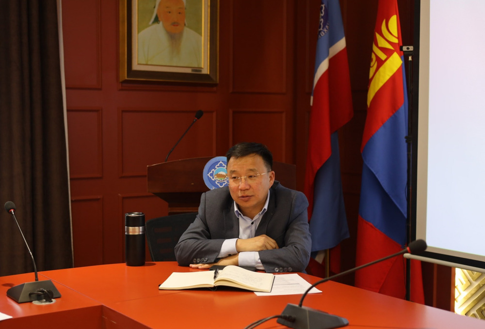 НҮБ ЫН ХҮҮХДИЙН САНГИЙН ТӨЛӨӨЛӨГЧИД ЗАВХАН АЙМАГТ АЖИЛЛАЖ БАЙНА